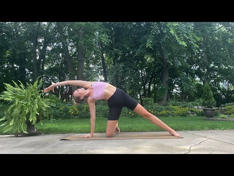45 Minute Vinyasa Yoga Flow | cultivating energy through movement