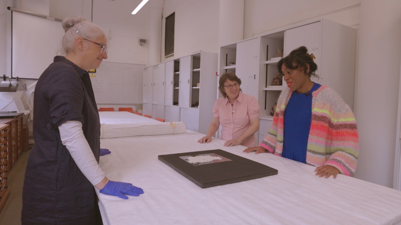 Ancient Egyptian textiles with Ferren Gipson