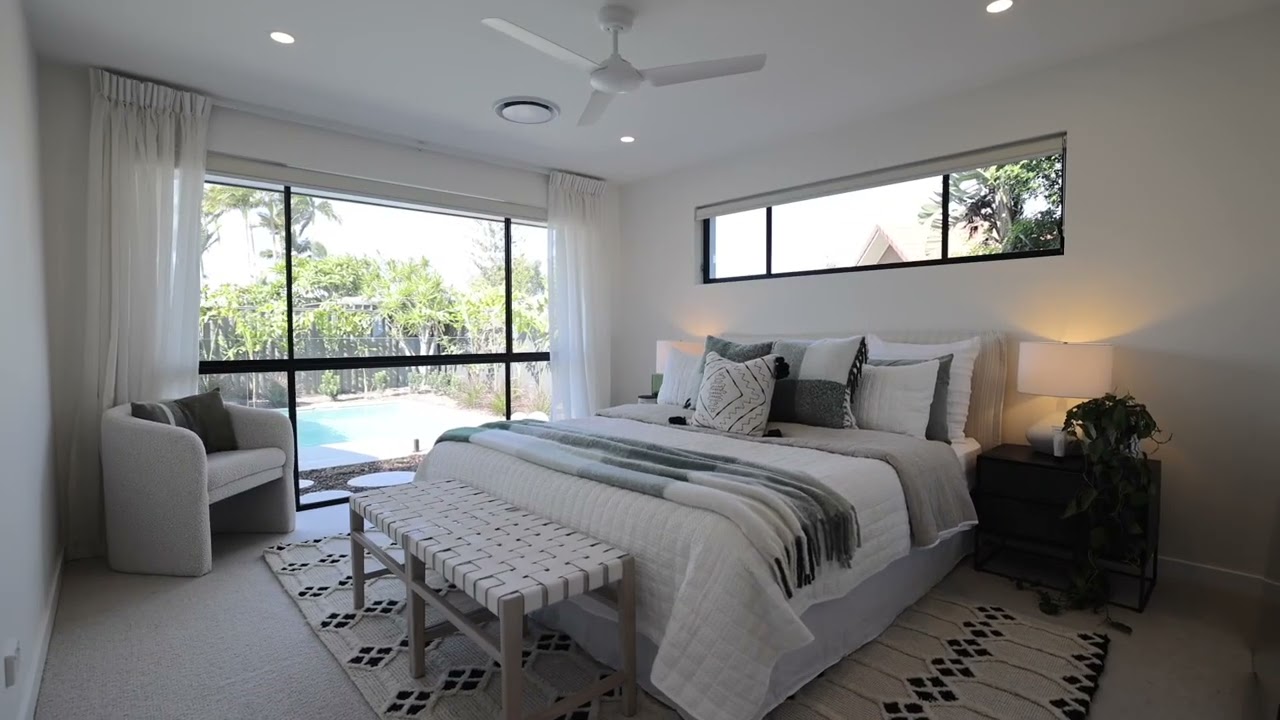 Matt MacKelden - Smith and Co. Realty - PARADISE POINT - realcommercial ...