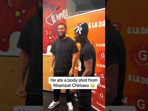 He ate this punch from Khamzat 😬 (via idriss5k/TT)