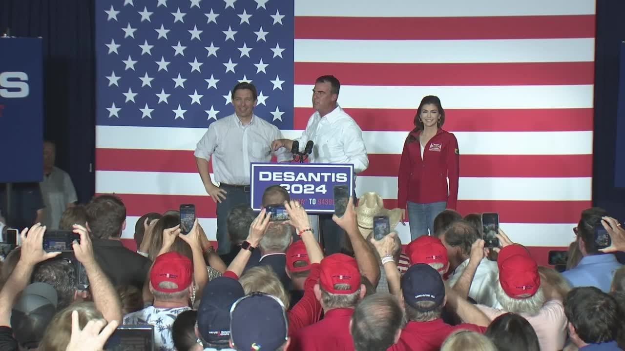 DeSantis Gets His First Gubernatorial Endorsement From Oklahoma Gov. Kevin Stitt