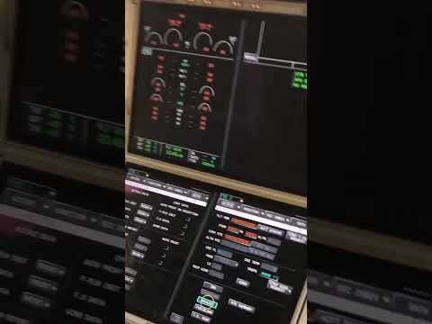 This is how we check the Airbus A350 Engine oil quantity from the cockpit#airbus #engine #a350 #xwb