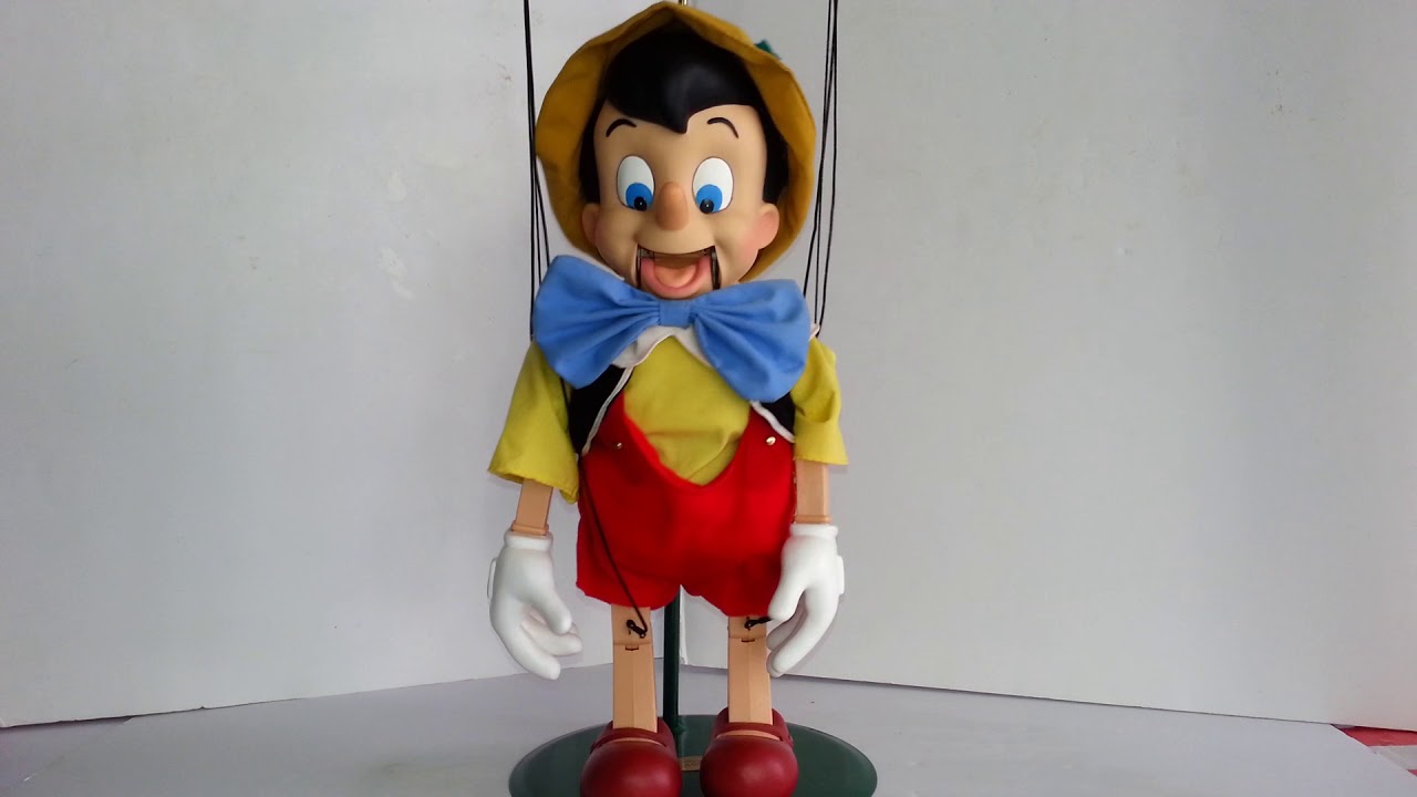Telco Walt Disney Pinocchio Animated Singing Puppet Sings and Dances