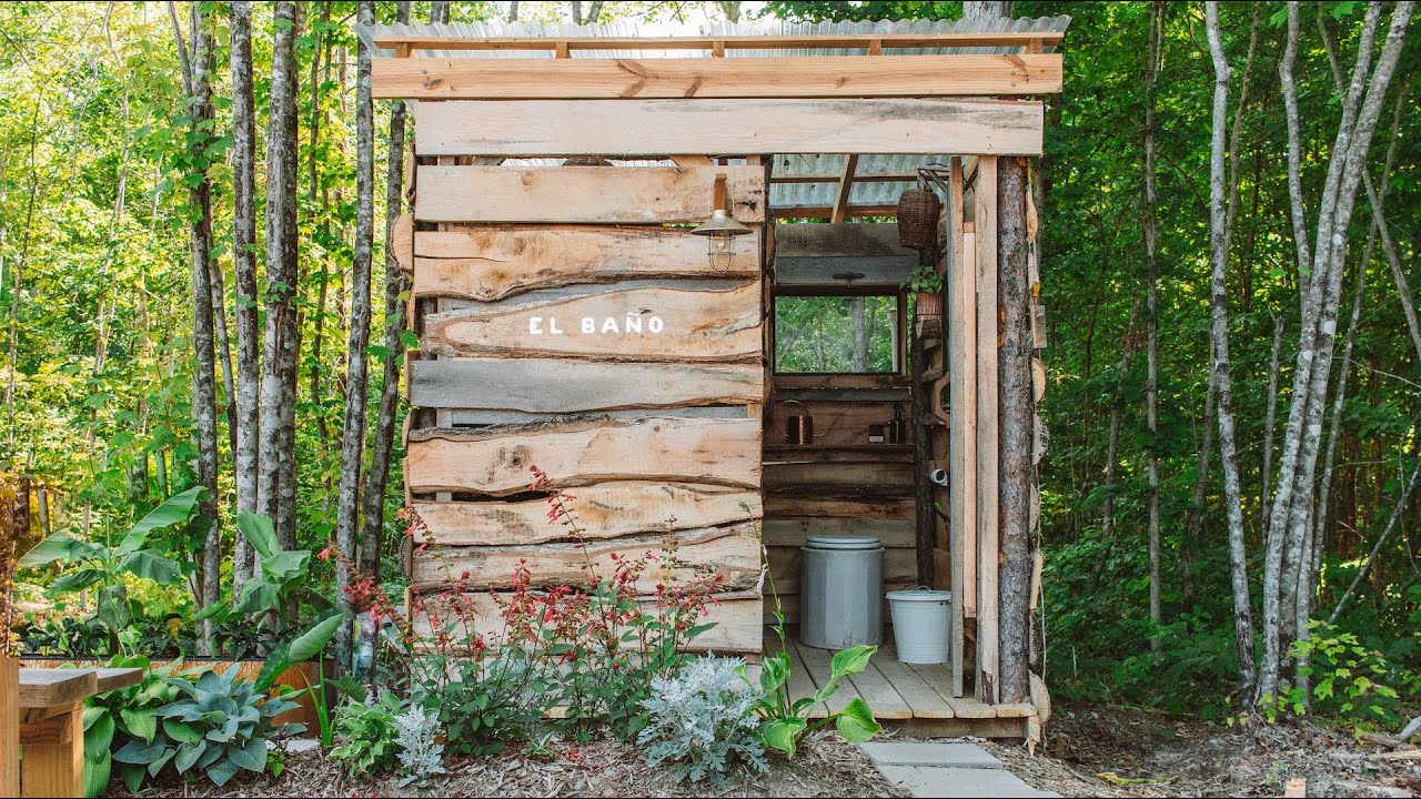 DIY Outdoor Off Grid Bathroom