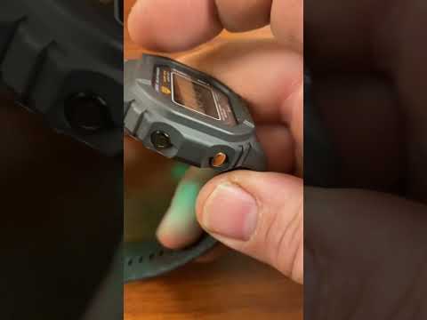 Is the DW-H5600 bezel easily removable?