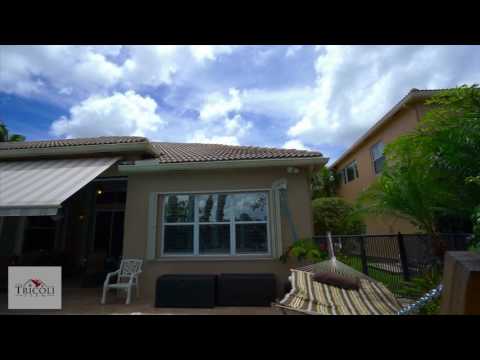 1307 Beacon Cir Wellington FL 33414-Black Diamond