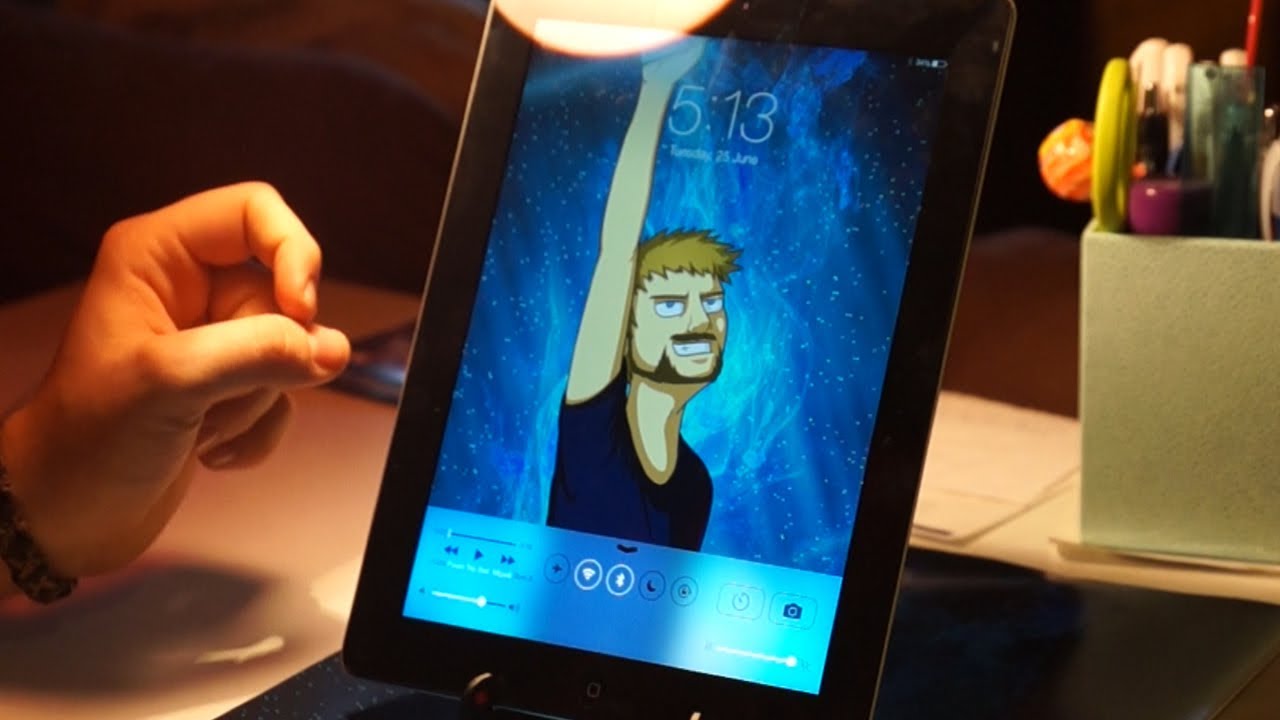 iPad 3 Running iOS 7 Beta 2 Hands On and Features