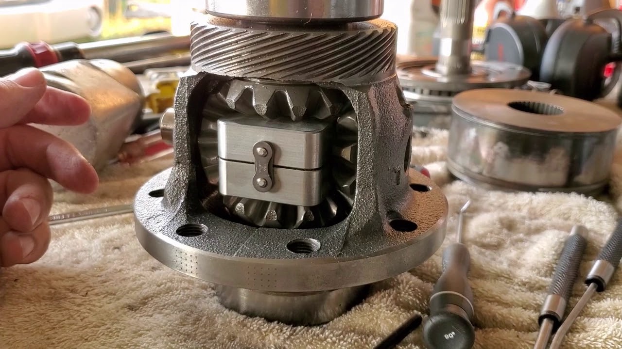 Dsm, Automatic front diff locker install