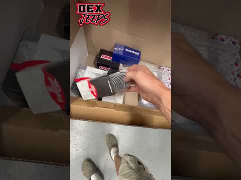 Engine tech rod bearings are made by King. #engine #rodbearings #motor #mechanic #engines #jeep
