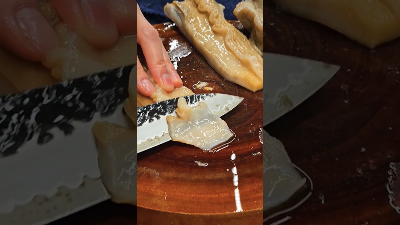 How To Make Geoduck Sashimi! #geoduck #sashimi #cooking #howto