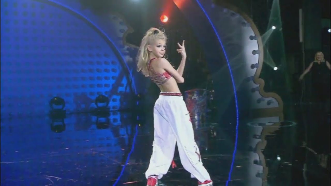 Abby's Ultimate Dance Competition - Jordyn Jones Solo 