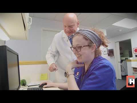 Dr. William Neusidl, Ophthalmologist: Profile