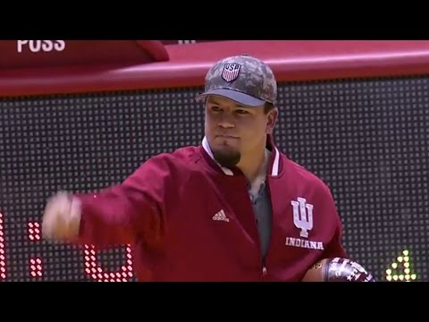 Schwarber Honored at Indiana | Former Indiana baseball player and Cubs champion Kyle Schwarber was