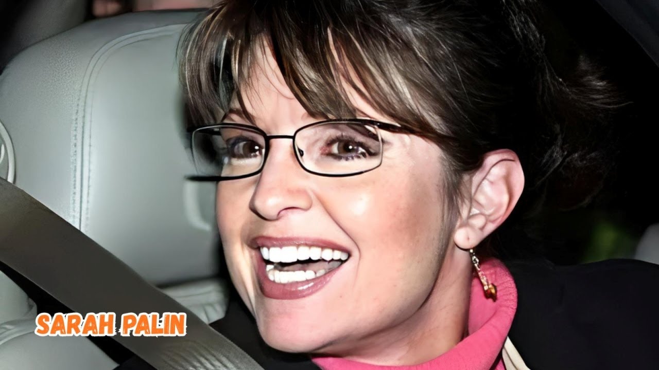 Sarah Palin 🔥 Bikini, Lingerie, Bra, Panties, Sheer, Lace, Robe, Nightwear