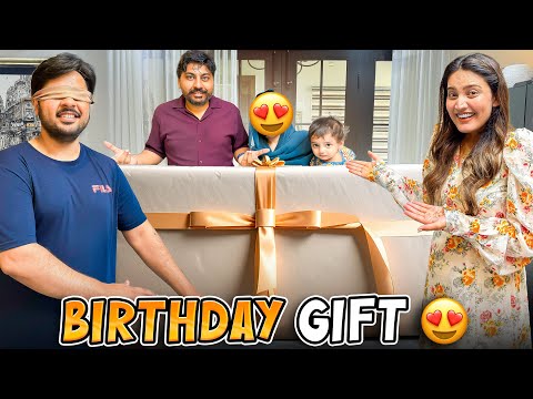 FINALLY AREEB KA BIRTHDAY GIFT AGYA ♥️🎁 | Ghar Walon Ka Reaction 😍
