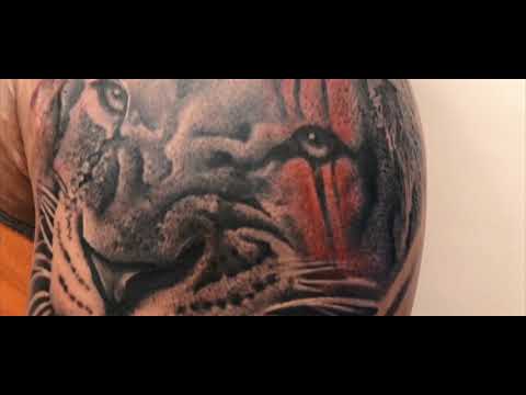 Lion & Wolf Art In Street Culture Tattoo