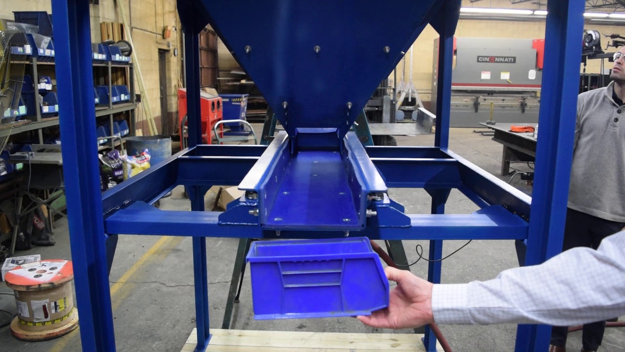 Vibratory Hopper Feeder for Fastener Conveying Application - Cleveland Vibrator Co.
