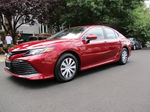 (A649) 2019 TOYOTA CAMRY HYBRID LE (RED) ONE OWNER, CLEAN CARFAX REPORT!!