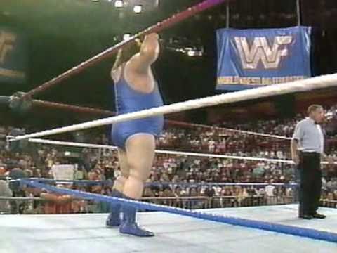 Earthquake vs Hacksaw Jim Duggan At Summerslam Fever 1990