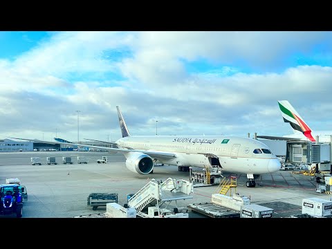 REVIEW | Saudia Economy Amsterdam Schiphol to Jeddah | Boeing 787-9 | SV216 🛫 🇸🇦
