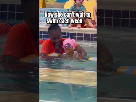 My Daughter Hated Swimming Lessons Before This 🏊🏽♀️ #familyfriendly