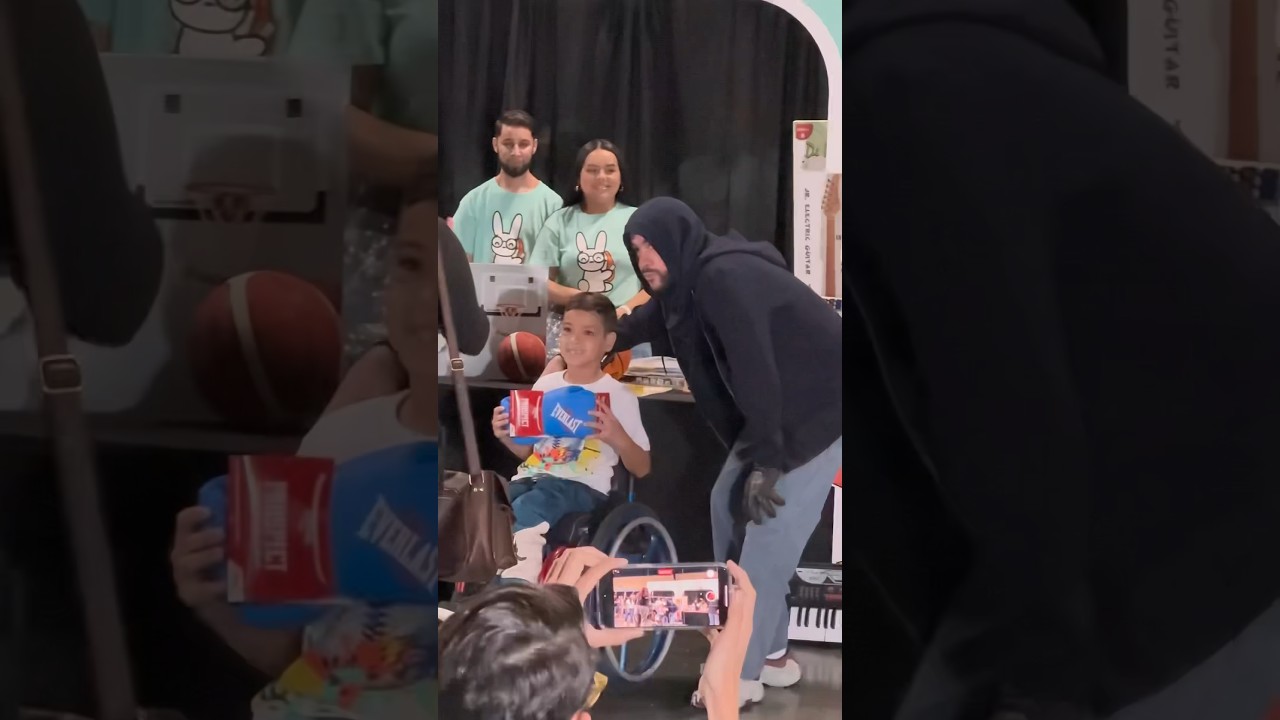 @BadBunnyPR celebrando su “bonita tradición” con el Good Bunny Foundation ✨