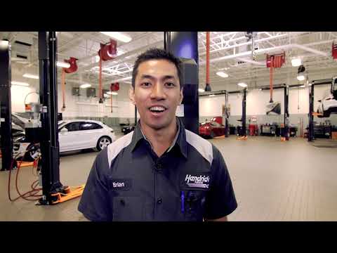 Hendrick Careers - A Day in the Life of a Technician
