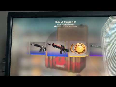 CSGO MY FIRST DANGER ZONE CASE KNIFE UNBOXING!!