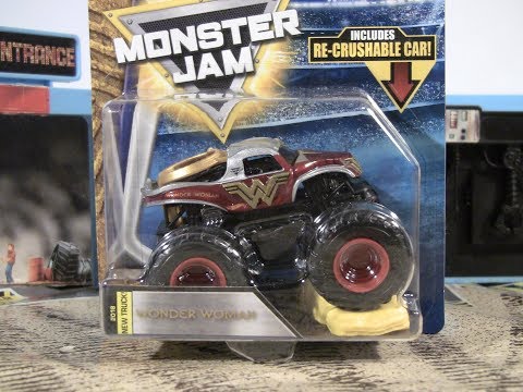 Hot Wheels Monster Jam WONDER WOMAN 2018 Unboxing