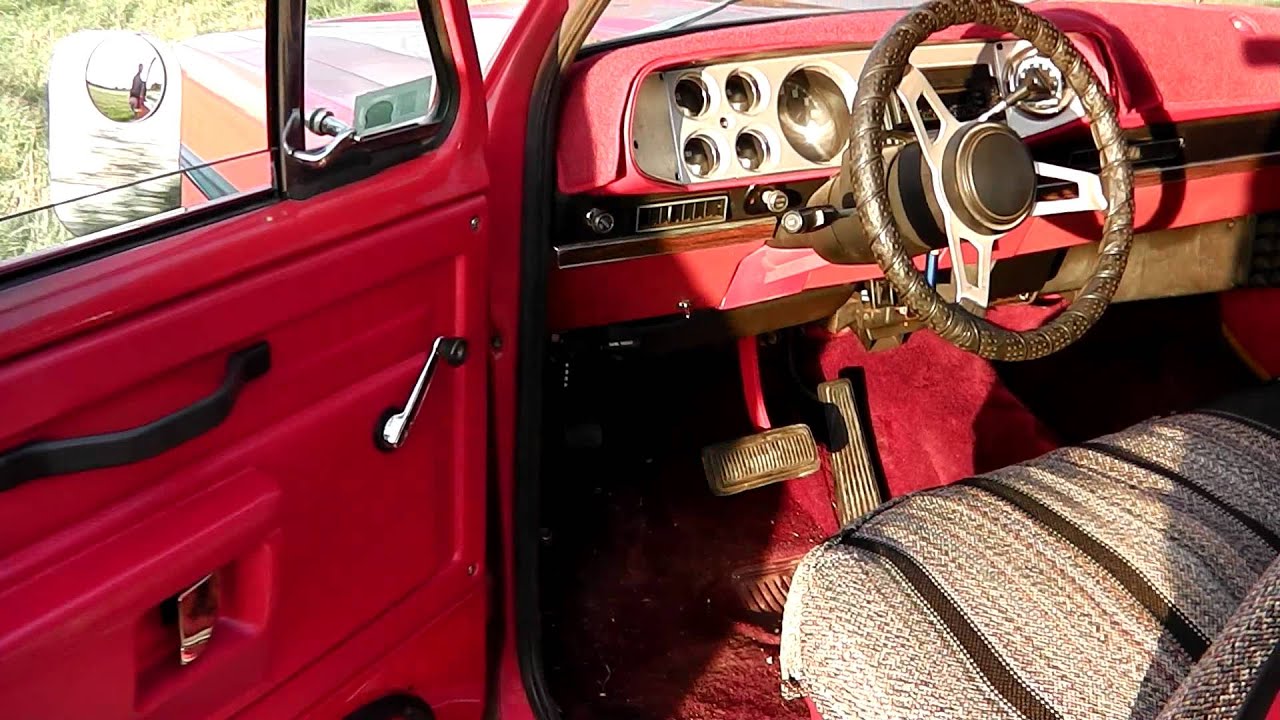 1978 Dodge D100 Li'l Red Express  360 Interceptor motor