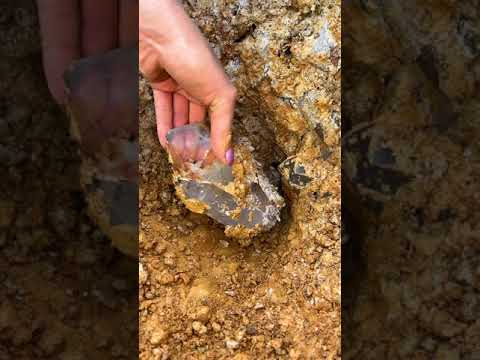 Discovering a Crystal 🔎💎