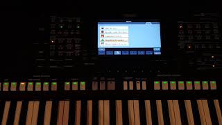 Yamaha PSR-S775 61-Key Arranger Workstation - What To Know & Where To ...