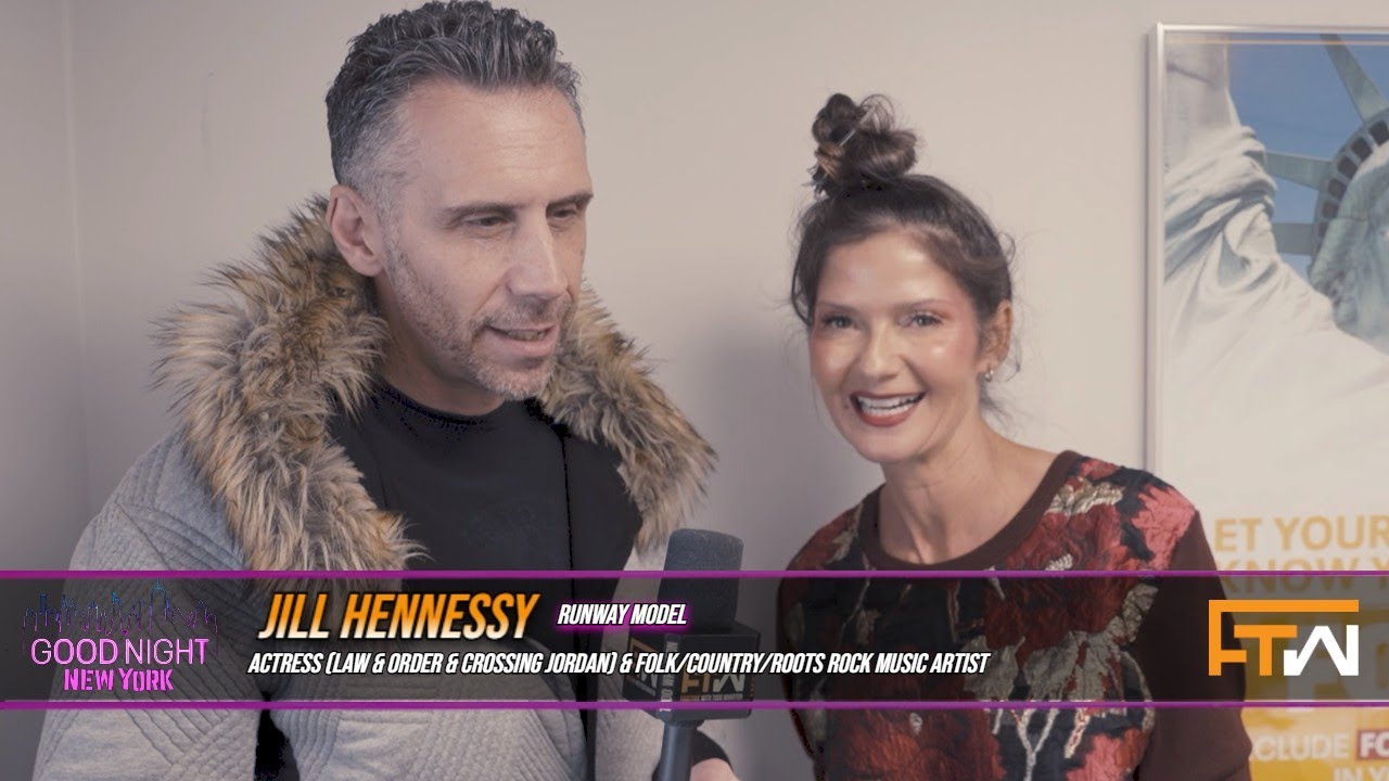 Todd interviews Actress/Singer, Jill Hennessy I Fashion Show by Phillip Bloch I Good Night New York
