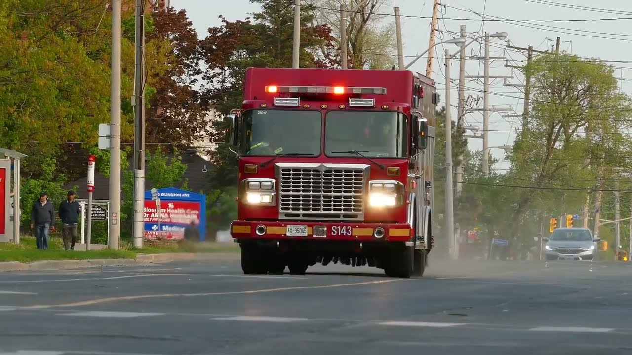 Toronto Fire Services Squad 143 Responding