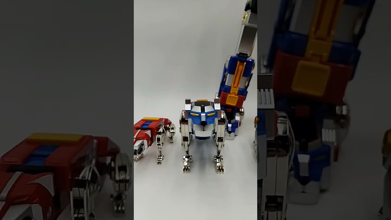 Voltron Defender of the Universe | Blitzway & Bandai Figures | GET READY TO FORM VOLTRON!!