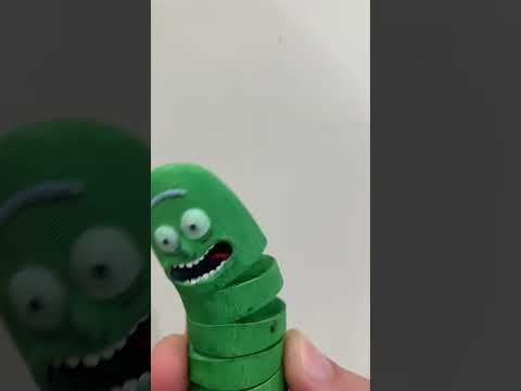 3D printing pickle rick!