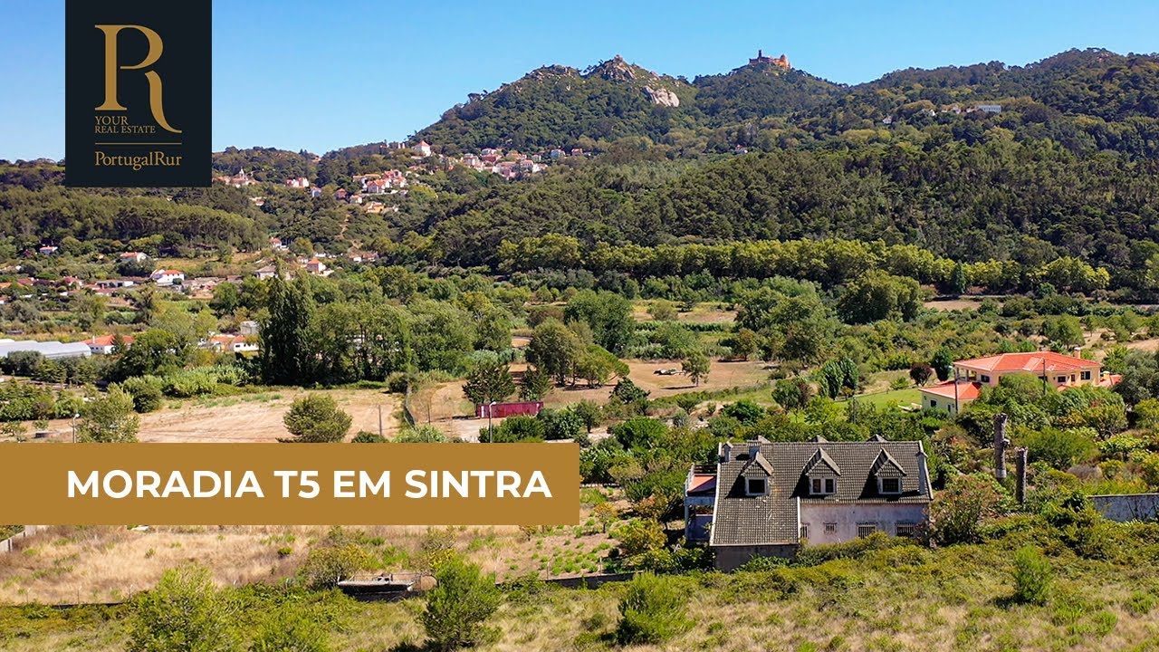 Small farm with views of the village of Sintra and Pena Palace