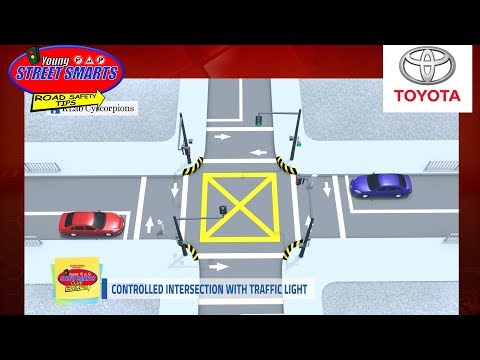 Road Safety Tips: Controlled Intersection with Traffic Light - Motoring ...