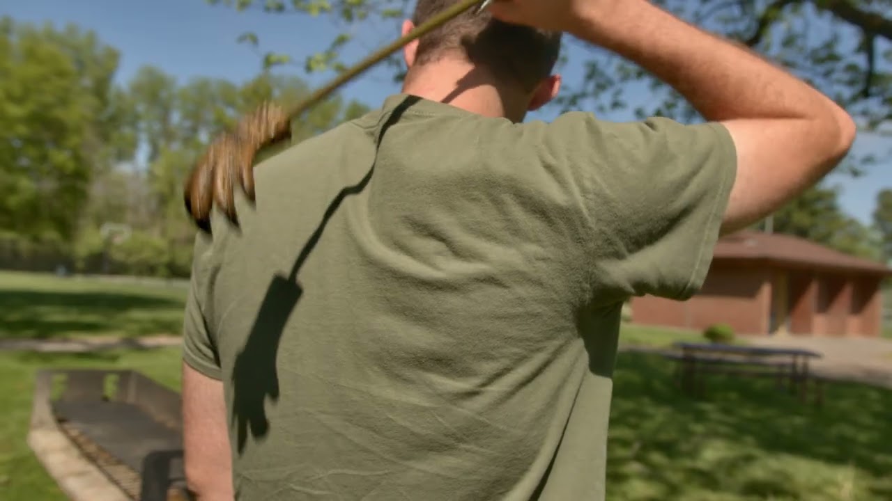 GATOR BACK SCRATCHER