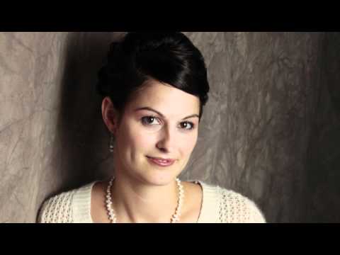 Business Portrait Photographer Bellingham | BDivine | Peter James Photography Studio