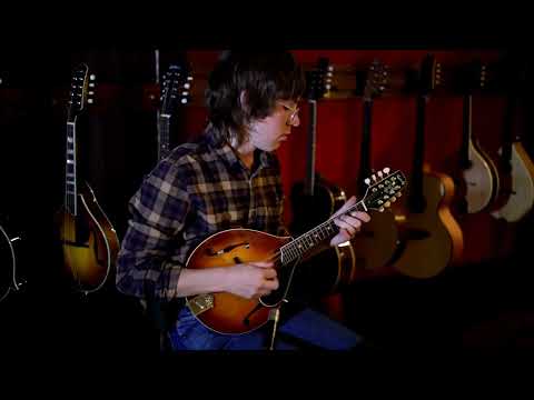 Kentucky KM-505 Mandolin