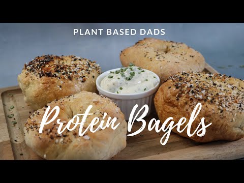 I AM LOSING WEIGHT AND BUILDING MUSCLE WITH THIS HIGH PROTEIN BAGEL RECIPE - with @complemented