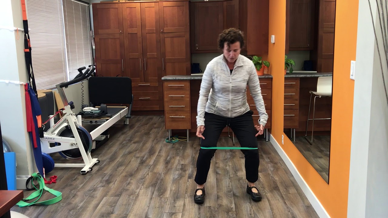 Hip Stability and Strength: Functional Lateral Side Stepping For Gluteus Medius Strength