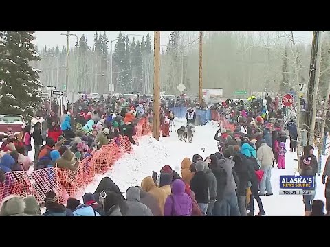 Iditarod race officials discuss ‘tough call’ to move start to Fairbanks due to safety concerns