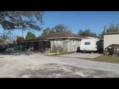 Three Oaks and a Pine RV Park - New Orleans, LA
