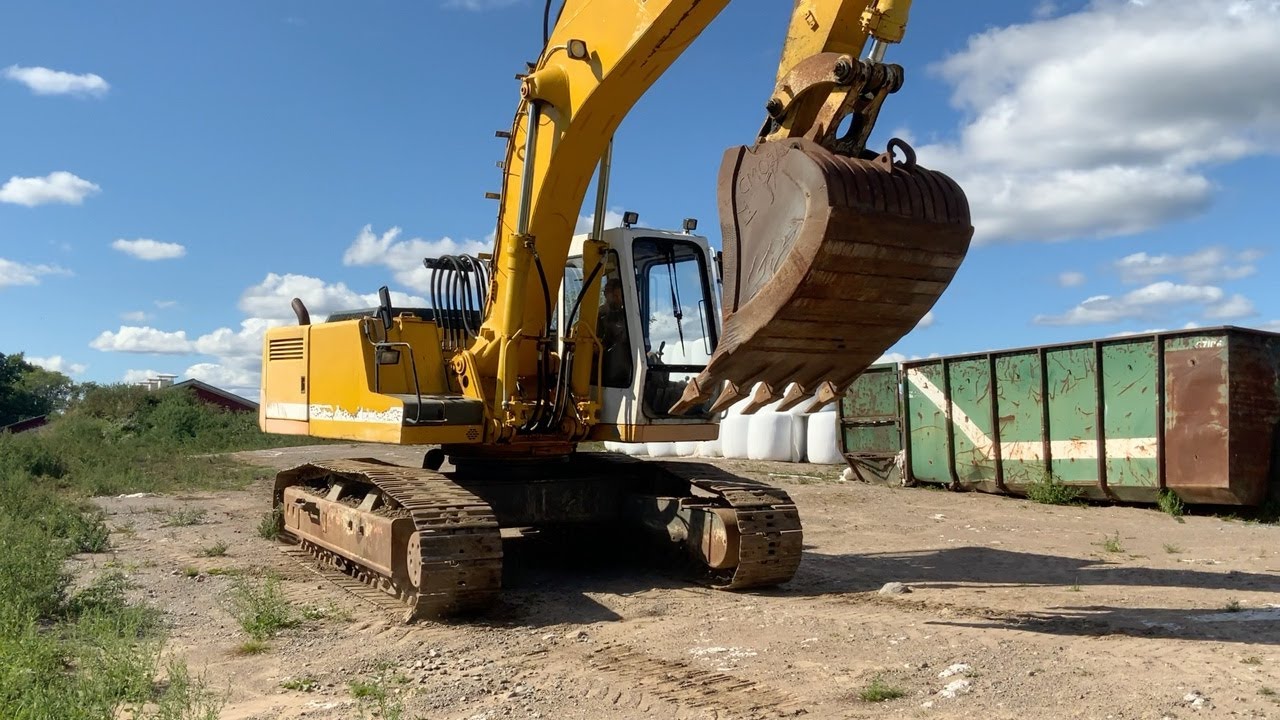 Grävmaskin Liebherr 932, Vetlanda, Klaravik auktioner