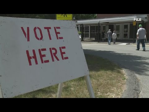 Democrats lead voter registration in Maine