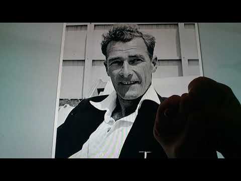 Horacio the handsnake - Bert Sutcliffe