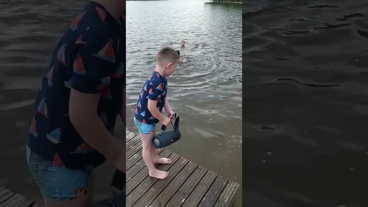 JBL Xtreme 2 waterproof test #myronblack #jblxtreme2 #jbl