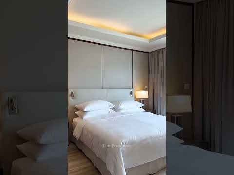 Experience iconic living at The Address Dubai Mall–your gateway to luxury in the heart of Downtown.